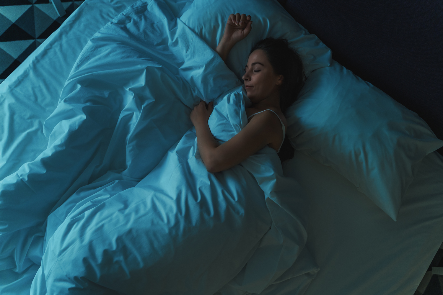 Get a Better Night's Sleep with Earthing Bed Sheets and Pillowcases ...