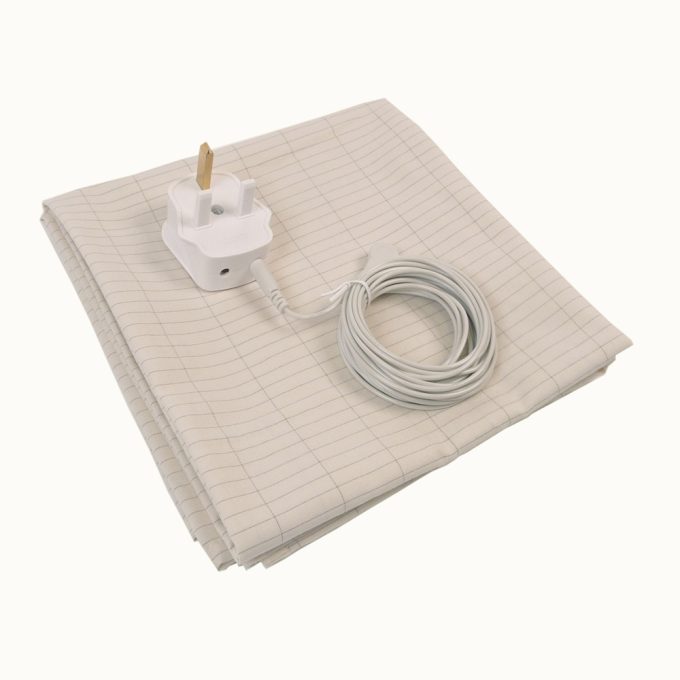 Earthing Meditation | Armchair Sheet | Organic Cotton | 80cm Sq.